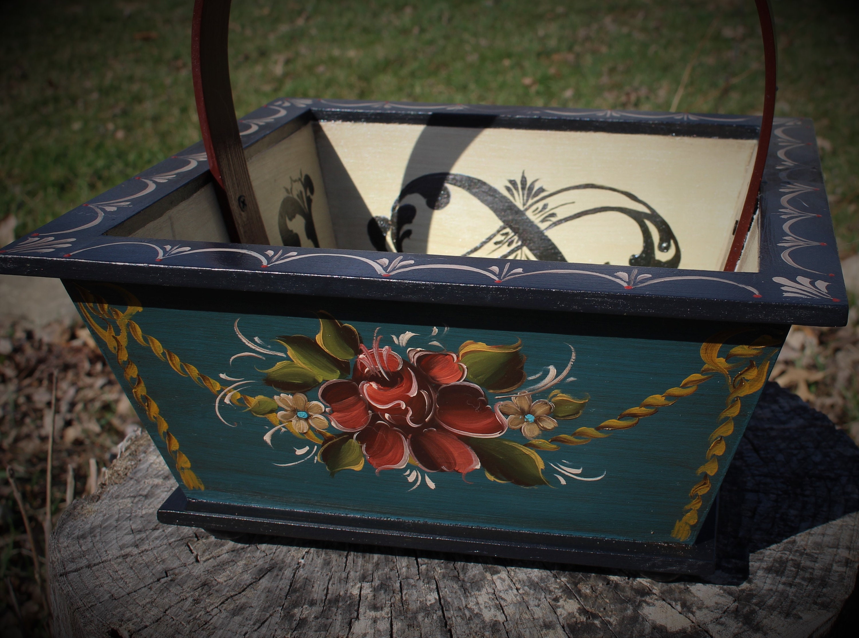 Beautiful Norewgian Rosemaling Hand Painted in the Valdres Style Bass ...