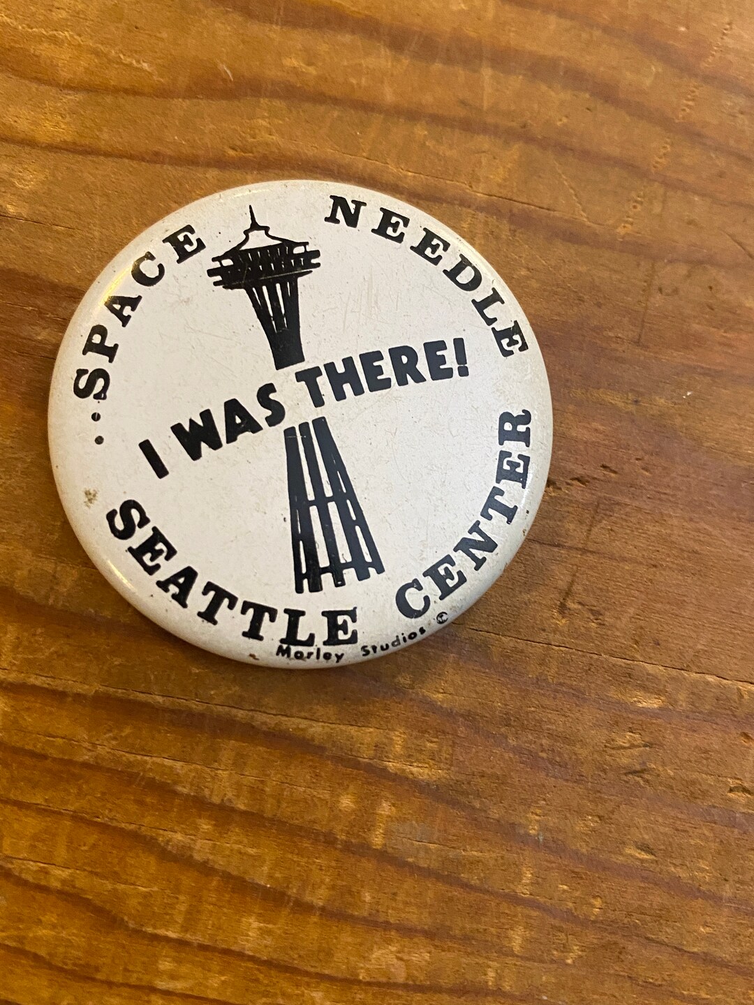 Space Needle Souveneir Pin Button Seattle Center Washington - Etsy