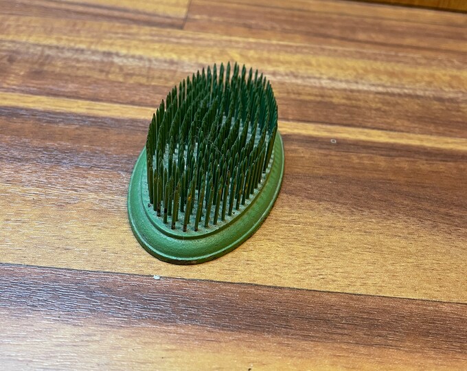 Green Oval Flower Pin Frog - Etsy