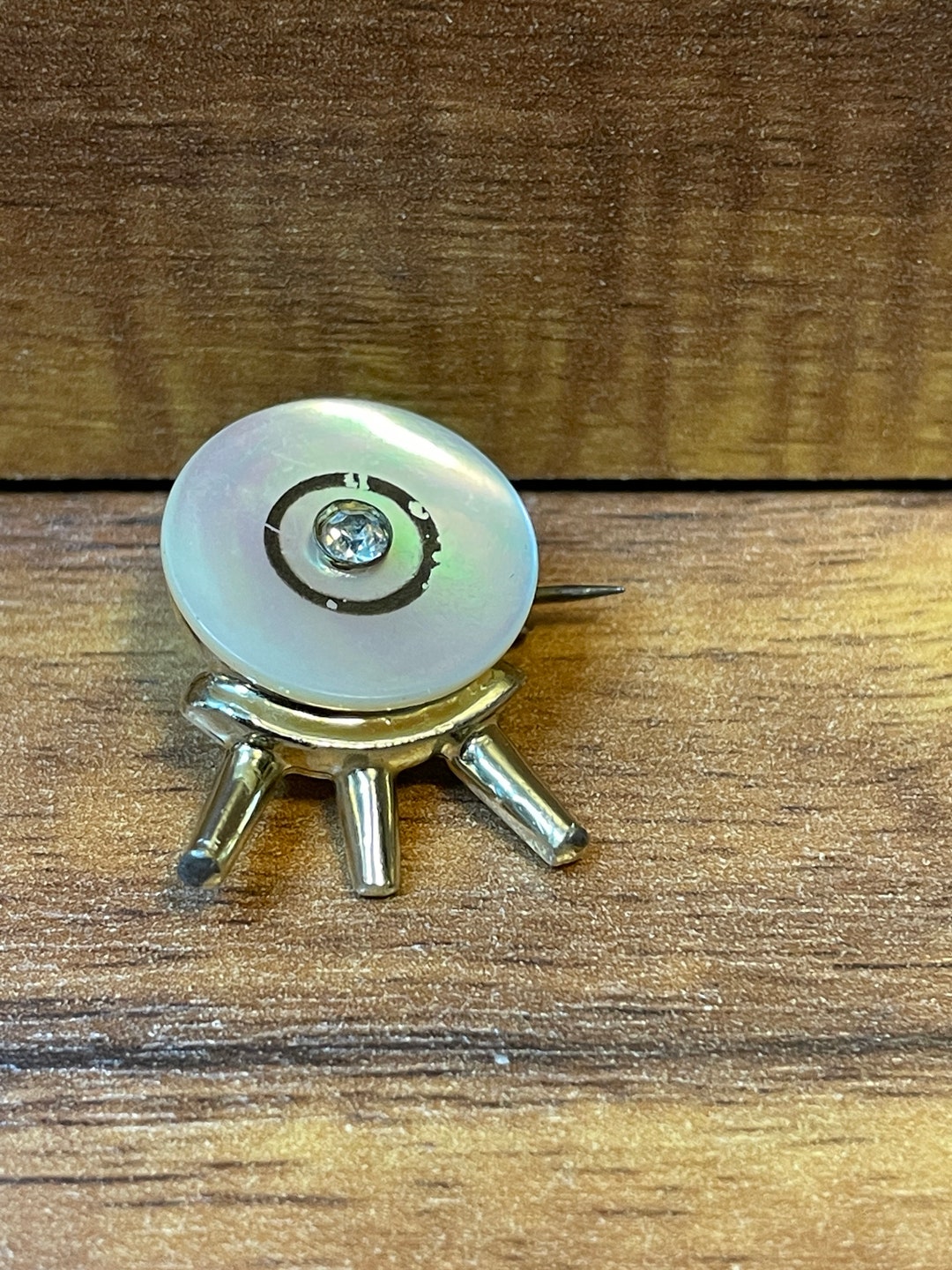 Target or Bullseye Pin/brooch - Etsy