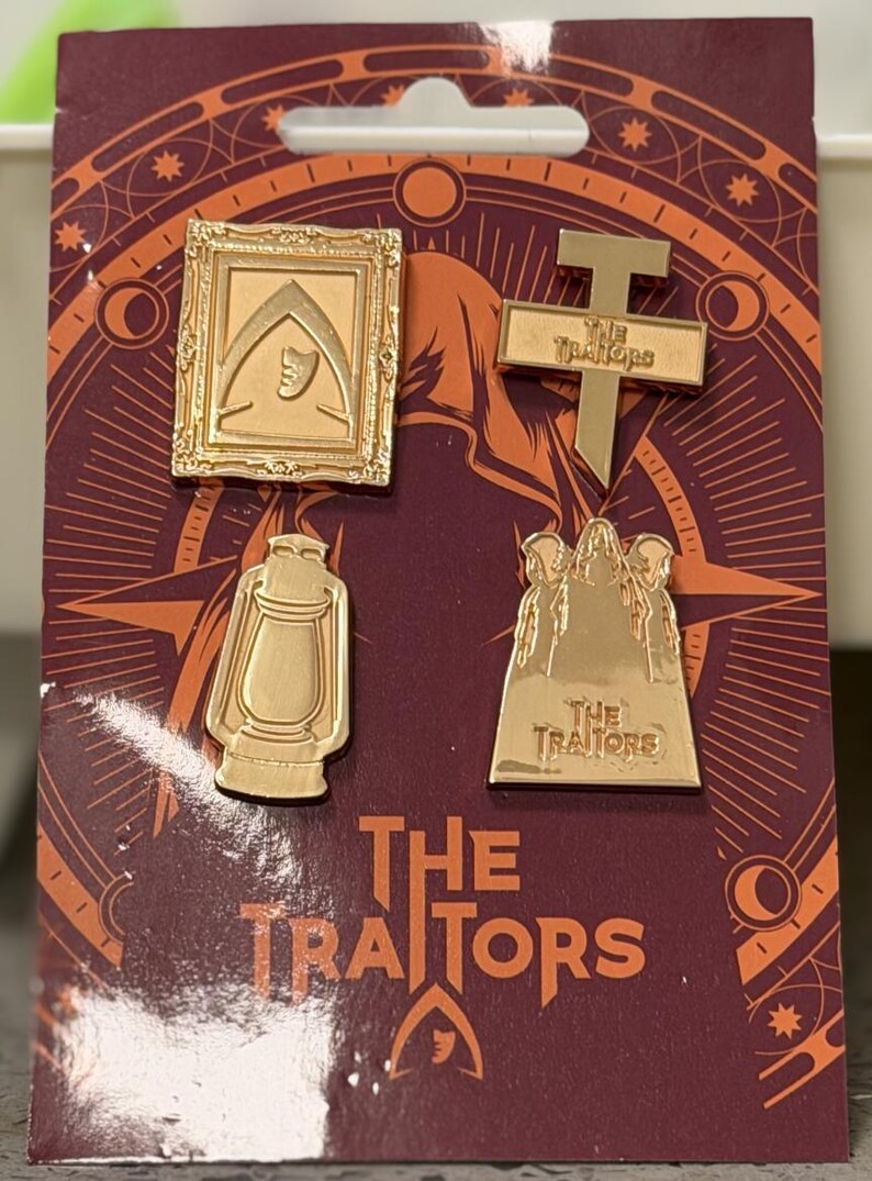 The Traitors Golden Metal Lapel Pin Badge Button 4 Pins Set Traitor ...