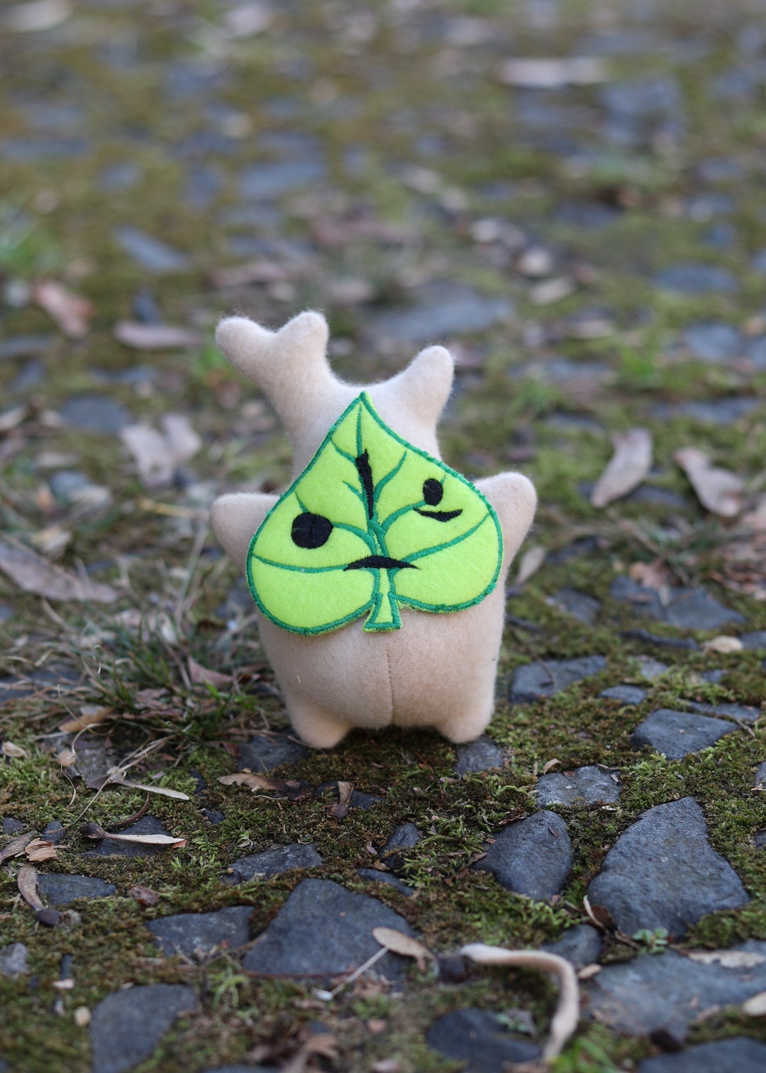 Mini Spade Leaf Buddy Plush - Etsy