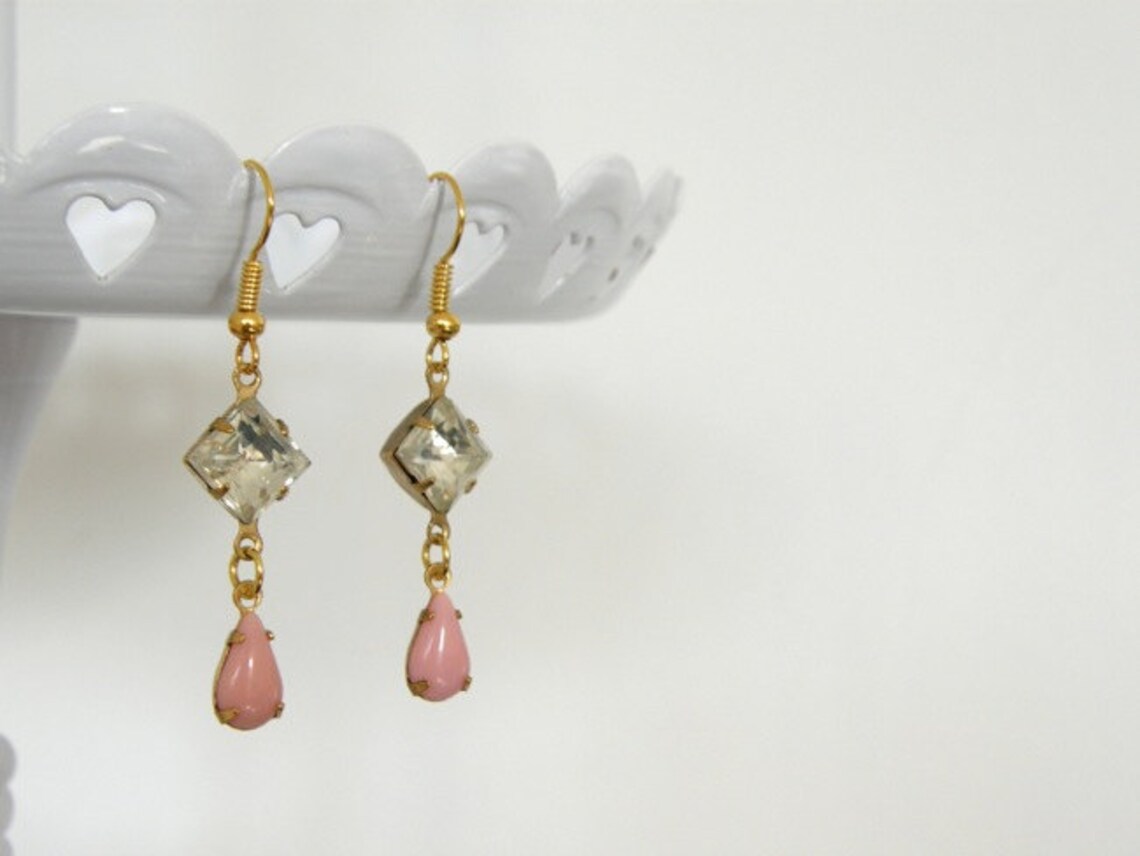 Vintage Style Pink Teardrop and Crystal Rhinestone Drop Earrings ...