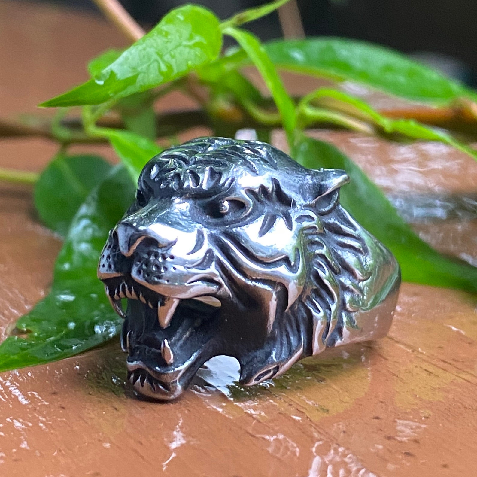SR04. Roaring Tiger Ring Unique High Quality 316L Stainless - Etsy