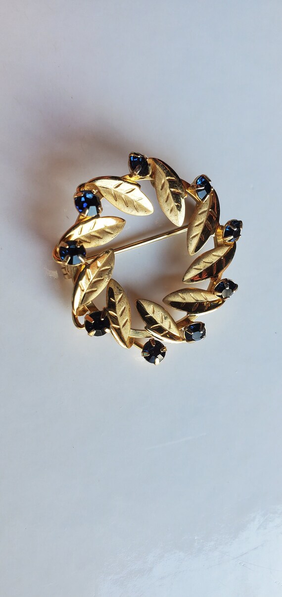 Vintage De Curtis Brooch - Gem