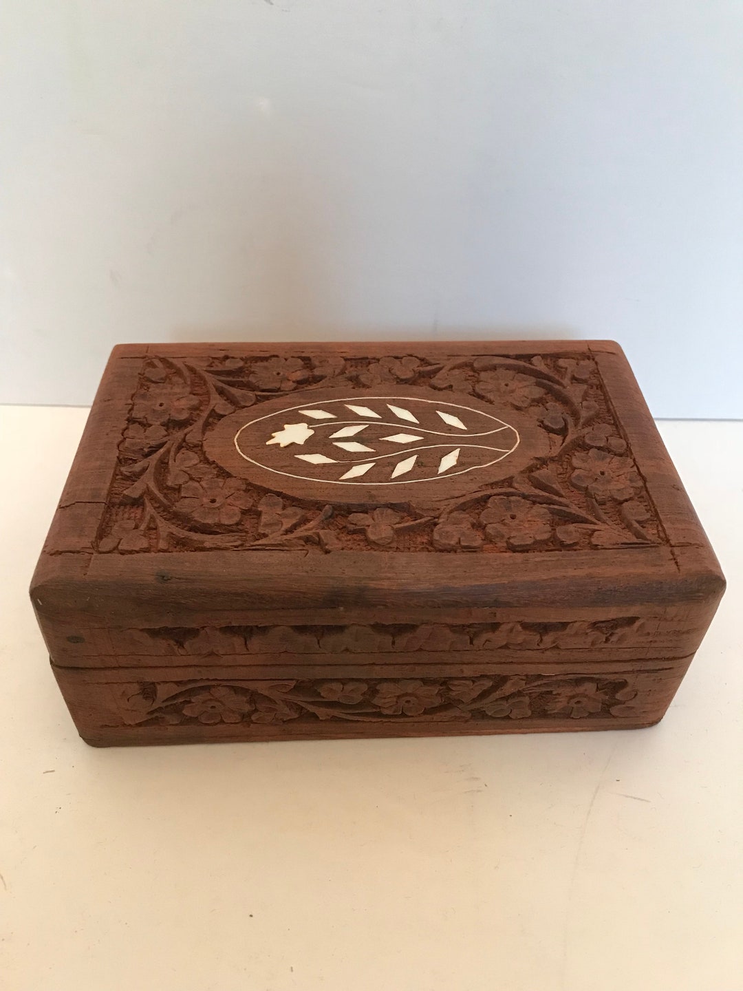 Vintage Hand Carved Sheesham Wooden Box. - Etsy