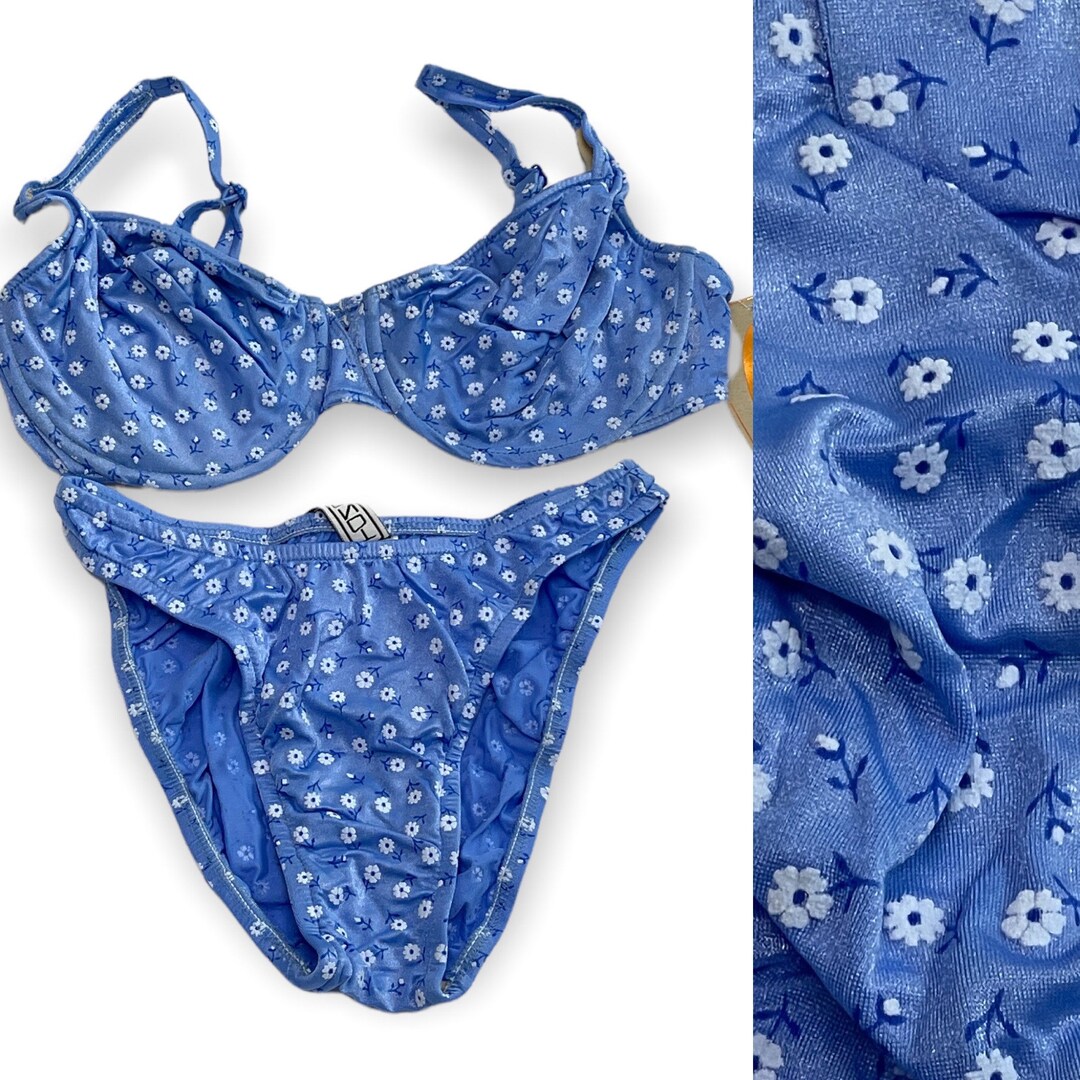 Vintage 90s Deadstock Baby Soft Blue Retro White Daisies Underwire D ...