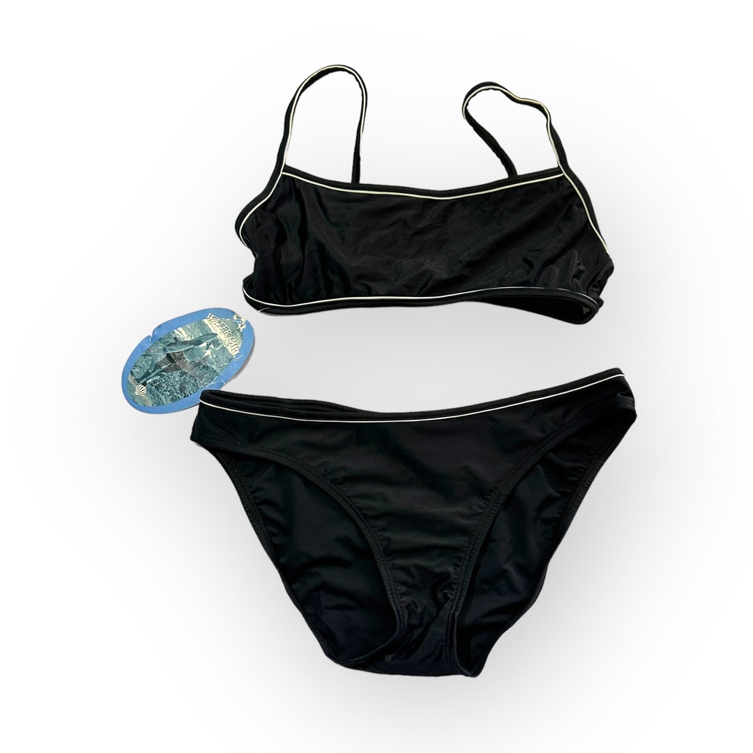 Vintage Deadstock Water Girl 2000s Black White Sporty Wireless Top ...