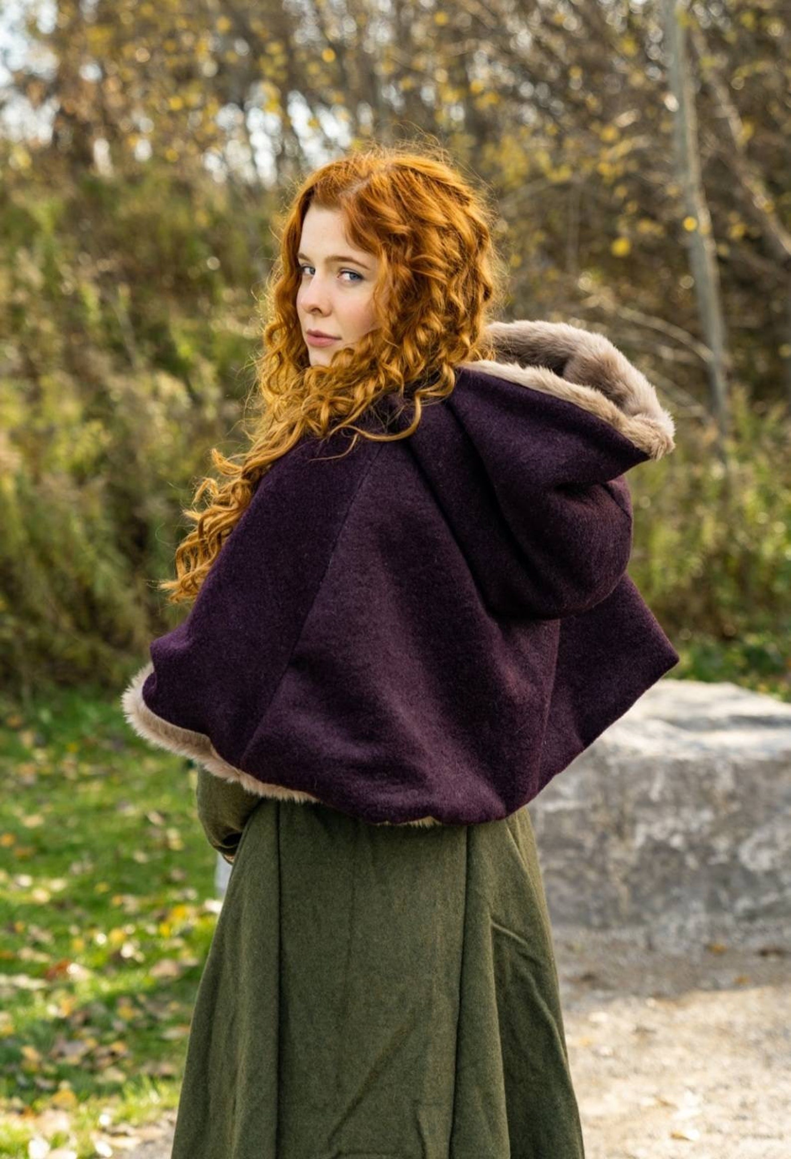 Lagertha Winter Capelet - Etsy