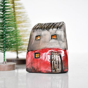 Raku Cracle Fired Ceramic House in Pink, Hand Sculpted Unique Ceramics ...