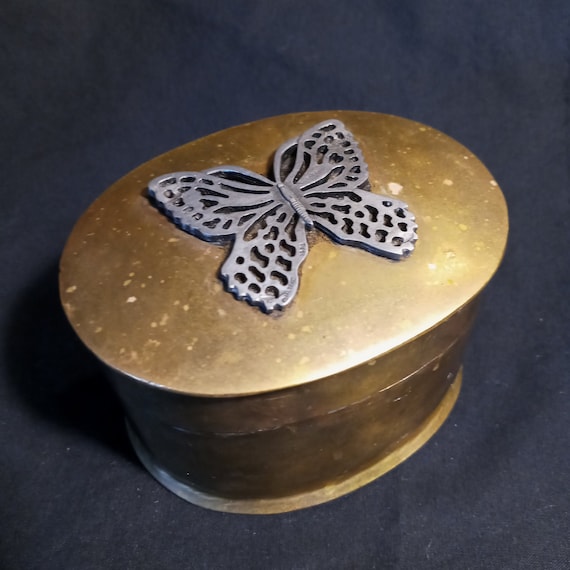Pewter & Brass Butterfly Trinket Box by Metzke/Butter… - Gem