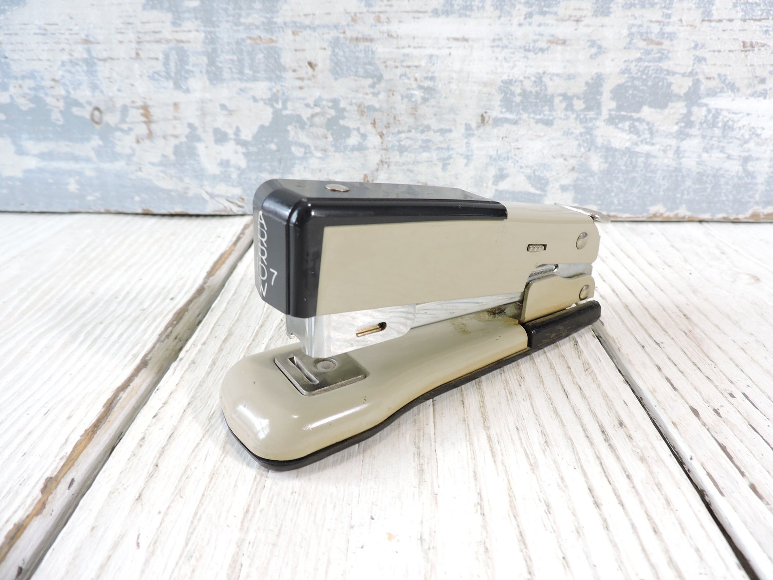 Vintage Stapler Arrow Model 107 Metal Brown Retro Design | Etsy