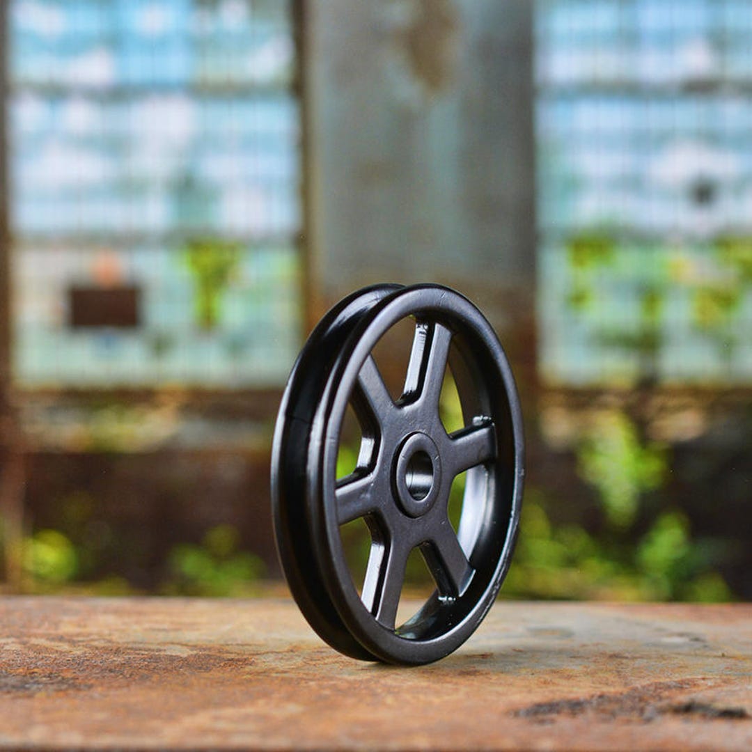Black Pulley Wheel - Pulley for Light - Barn Door Hardware - Iron ...