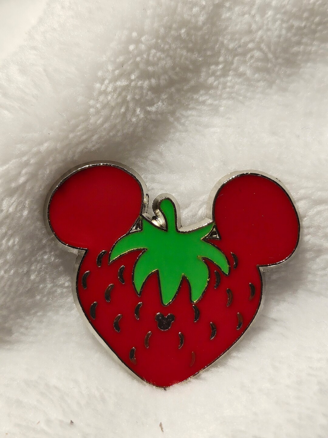 Mickey Mouse Disney Needle Minder - Etsy