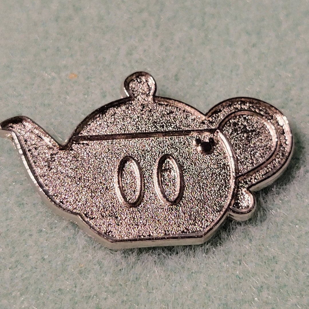 Mickey Mouse Disney Needle Minder - Etsy