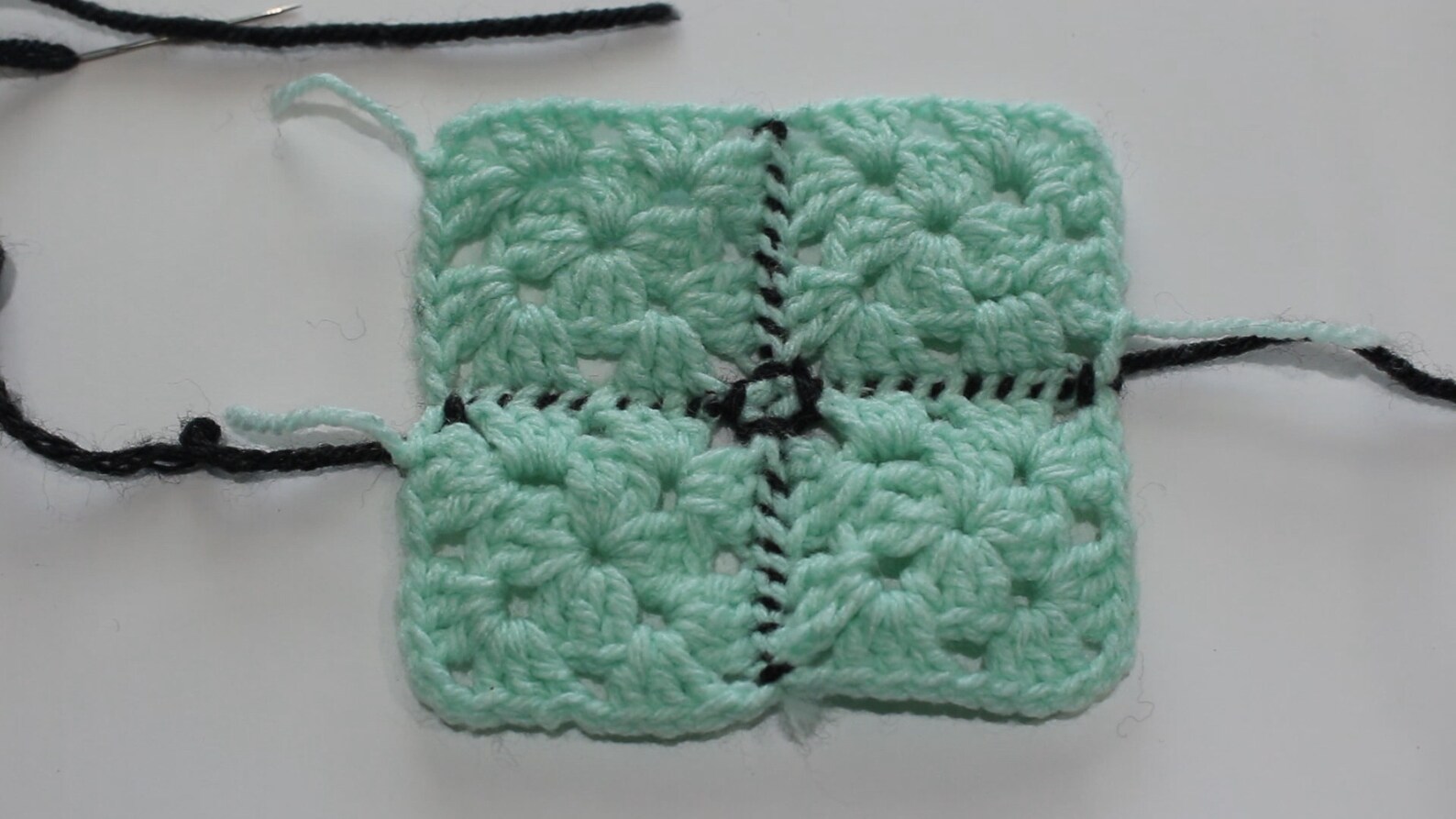 Crochet Granny Square Blanket Pattern. Link Pixel Blanket - Etsy