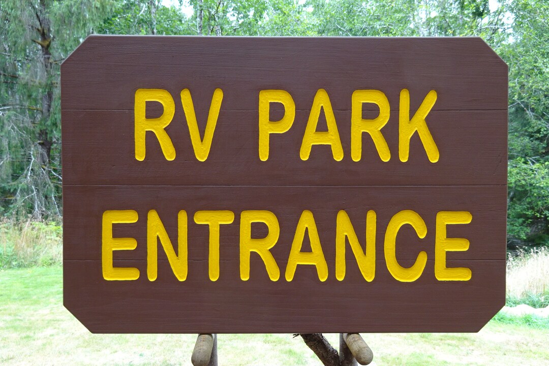 RV PARK ENTRANCE, Recreational Vehicle Campground. National Park Road ...