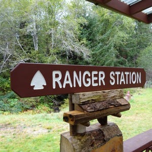 RANGER STATION National Park Style Sign With Arrow, Hand Carved Routed ...