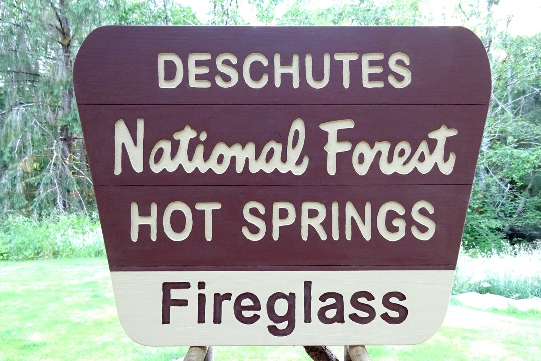 DESCHUTES NATIONAL FOREST With Hot Springs, Park Campground Style Road ...