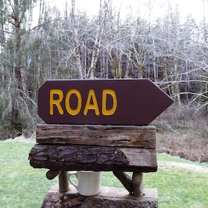 ROAD DIRECTION Sign Right Arrow, Park Service Style Path Trail Road ...