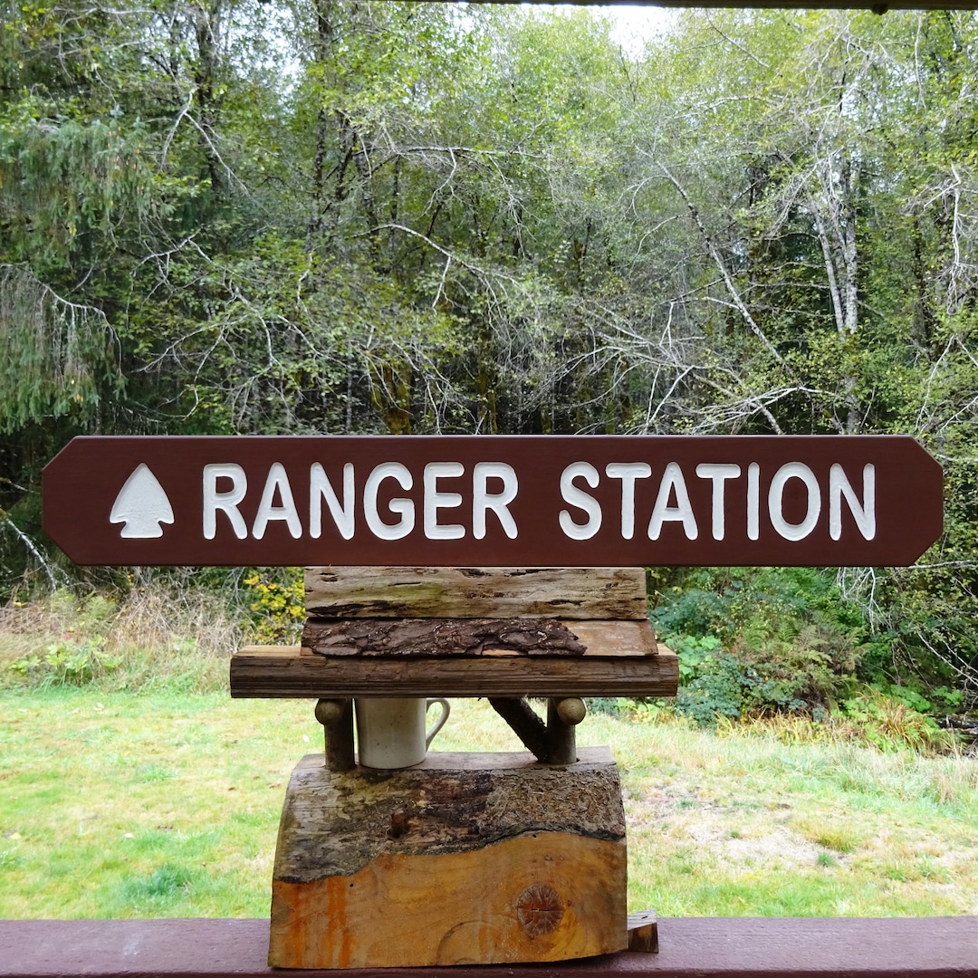 RANGER STATION National Park Style Sign With Arrow, Hand Carved Routed ...