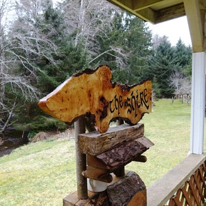 The SHIRE Arrow Sign, Tolkien LOTR Fantasy Lord of the Rings Gnarled ...