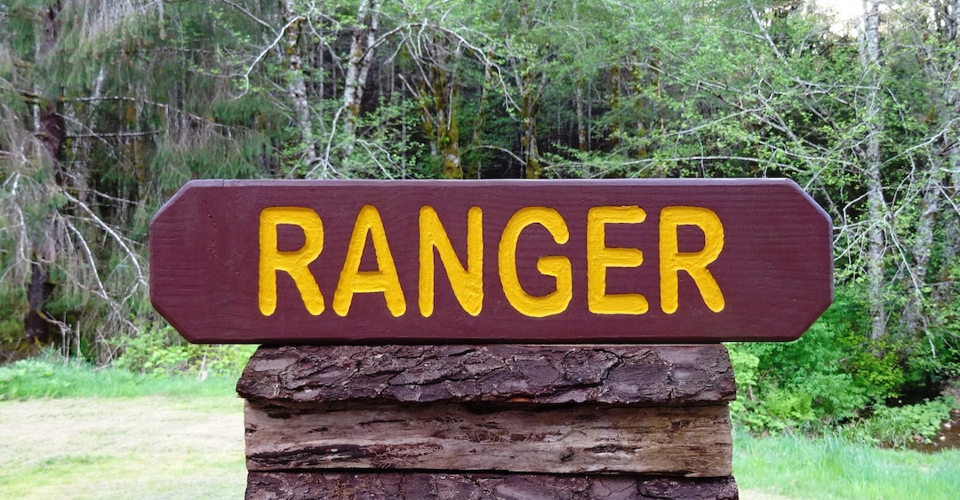 PARK RANGER Sign, National Park Style Path Trail Road Home Cabin ...