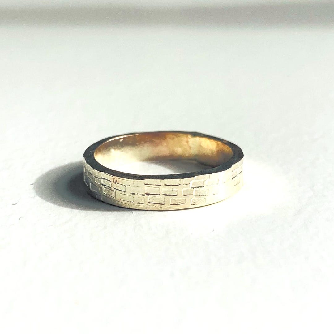9 Carat Solid Gold Brick Ring - Urban Design Band - Etsy
