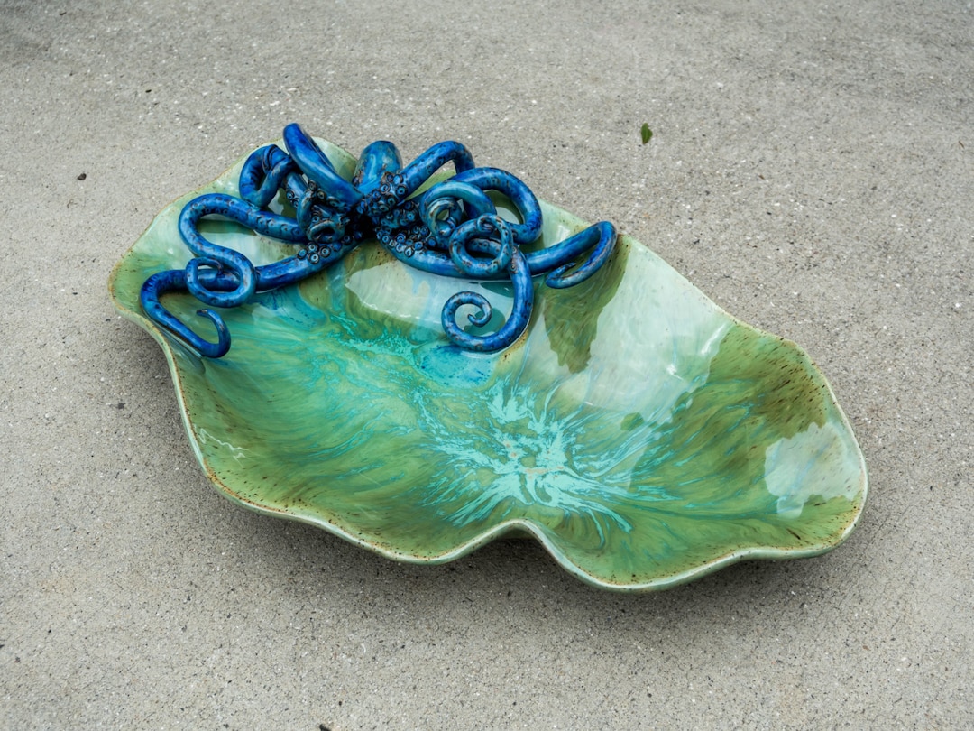 Octopus Centerpiece Stoneware - Etsy