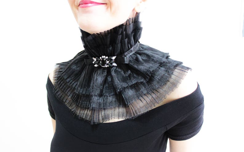 Black Detachable Ruffle Collar Unique Gifts Peter Pan Collar - Etsy