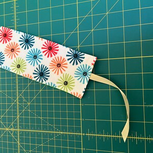 How to Sew a Fabric Bookmark PDF Pattern | PDF Sewing a Bookmark Guide ...