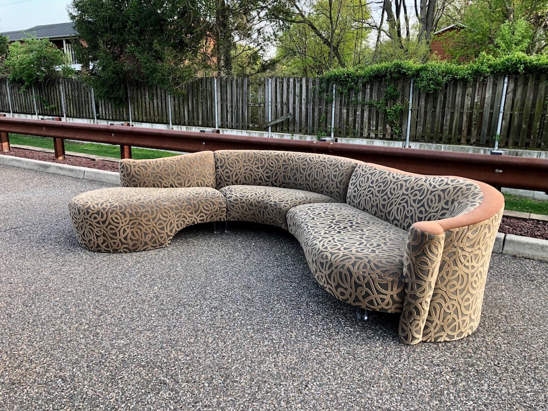 Vintage 1980s Post Modern Curved Cloud Sectional Sofa With Lucite Legs ...