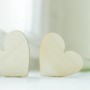 6cm Wooden Heart Shape - Natural Wood - Ready to Decorate - Unpainted ...