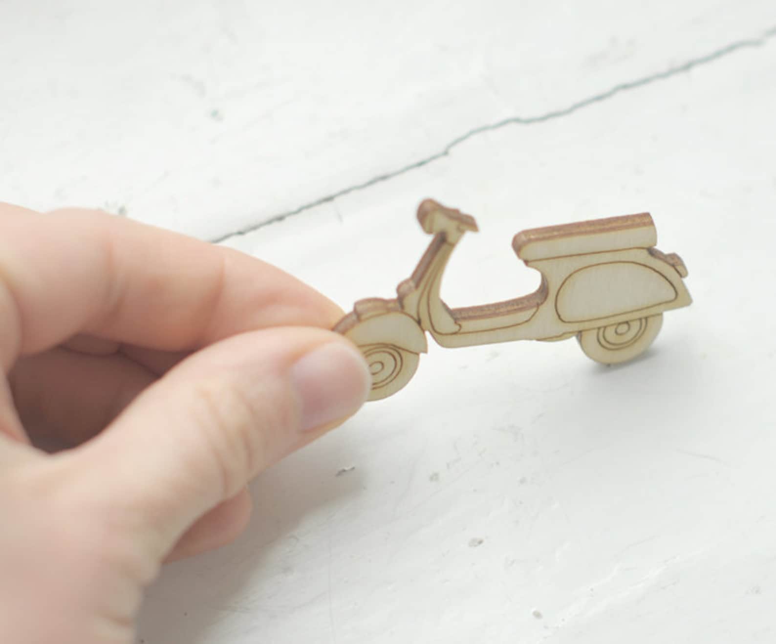 LITTLE Wooden Vespa Shape Natural Wood Ready to Decorate - Etsy