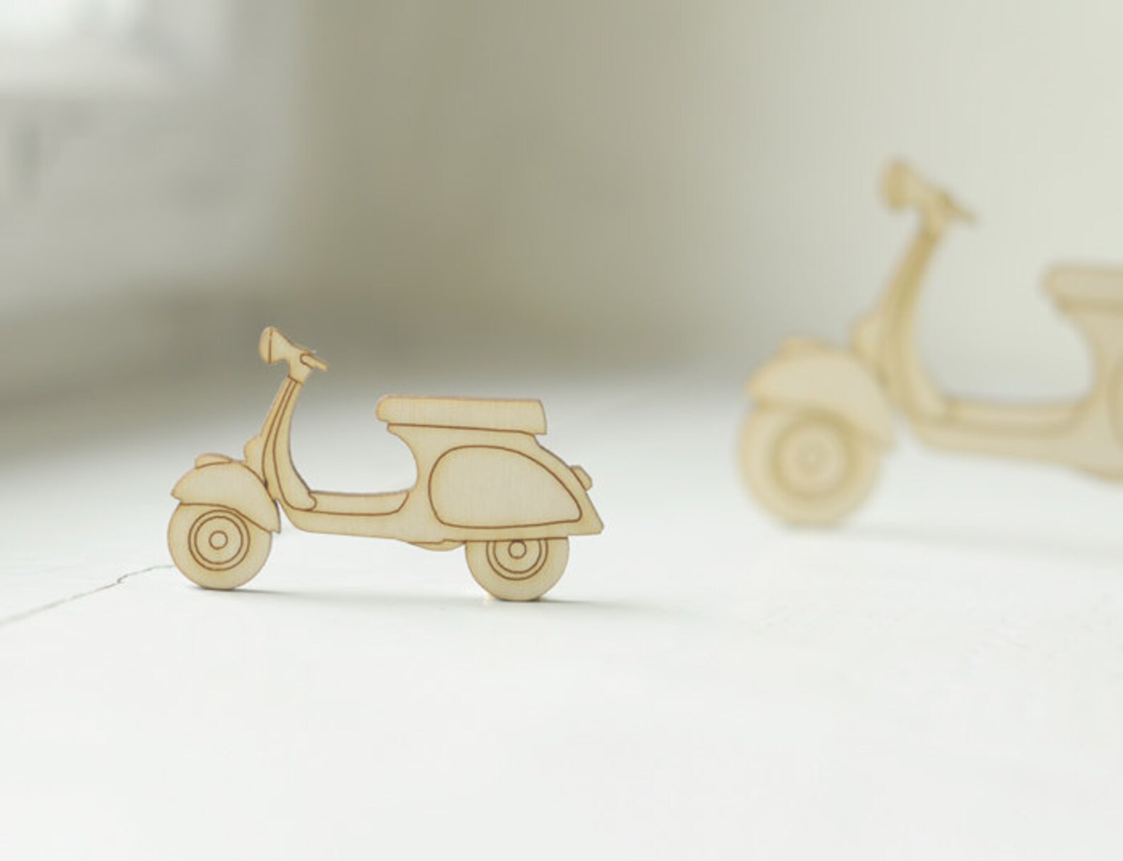 LITTLE Wooden Vespa Shape Natural Wood Ready to Decorate - Etsy