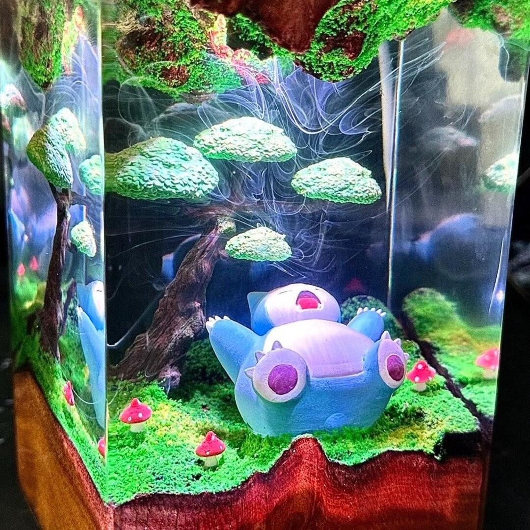 Custom SNOR.LAX Wood Lamp, Custom Po.ke.mon, Art Diorama, Epoxy Night ...