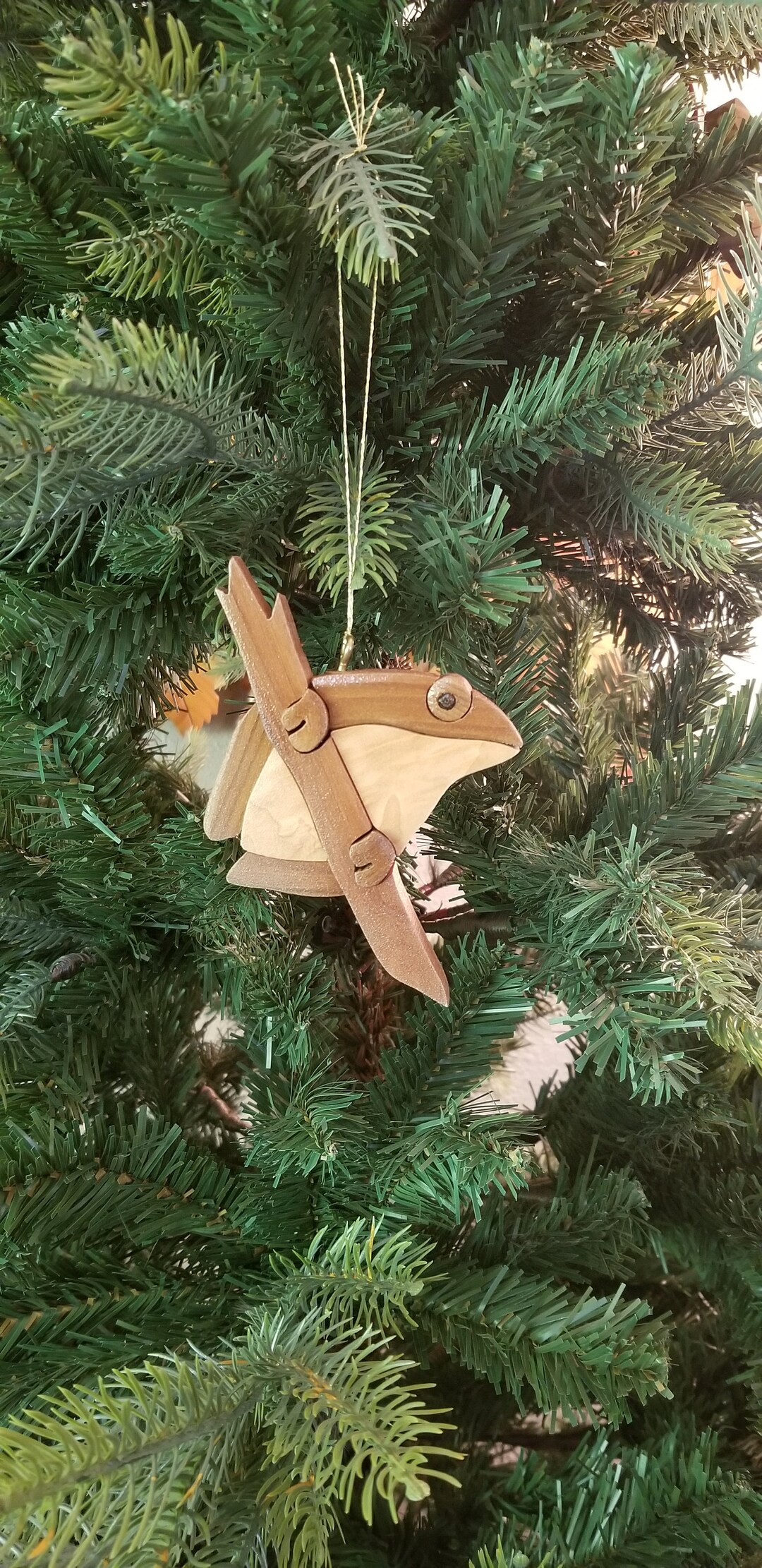FROG on BRANCH Christmas ORNAMENT Wood Carving. Add a Cheerful Little ...