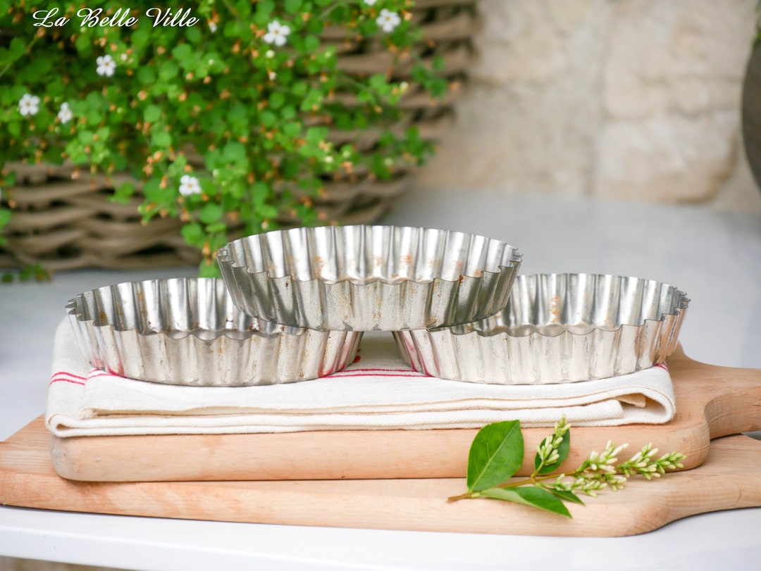 Vintage French Fluted Tart Tins - Set of 3 Medium Baking Molds - Fluted ...