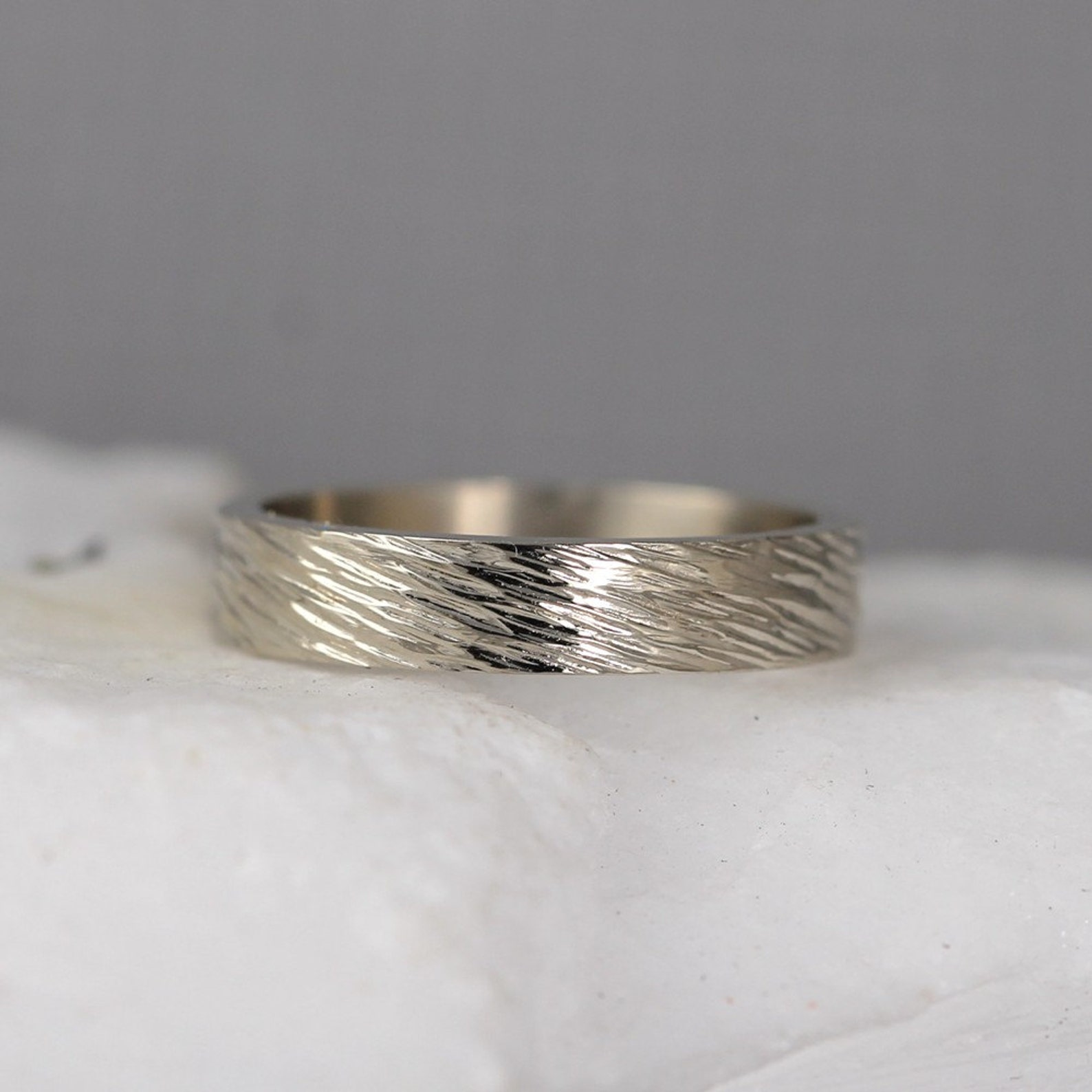 Hammered Bark Texture 4mm 14K Gold Wedding Band Pink Yellow - Etsy Canada