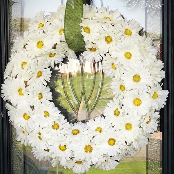 Daisy Wreath - Etsy
