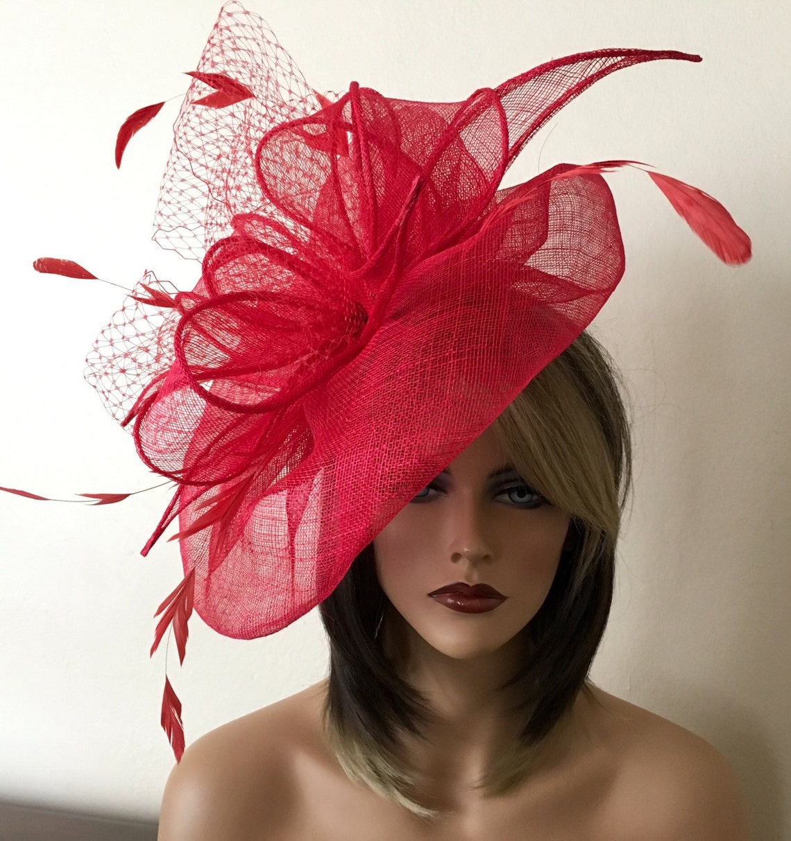 Kentucky Derby Red Hat. Derby Hat. Kentucky Derby Red Fascinator. Asvot ...