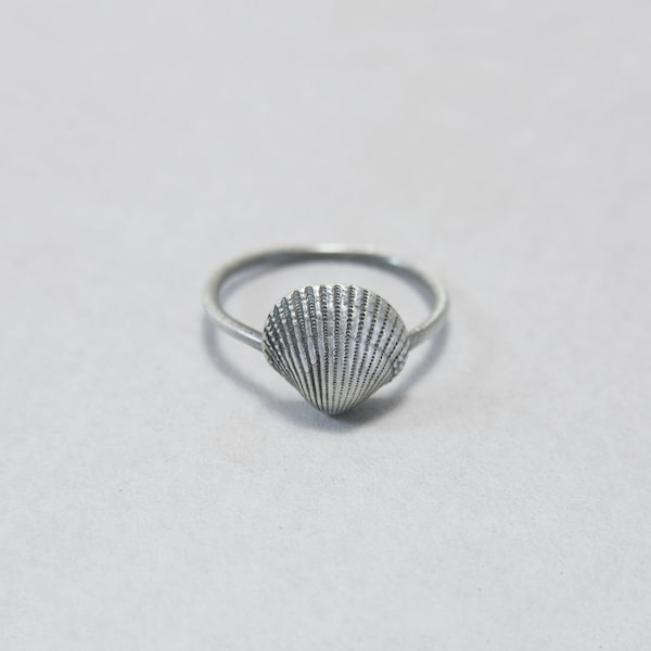 Seashell Ring - Etsy