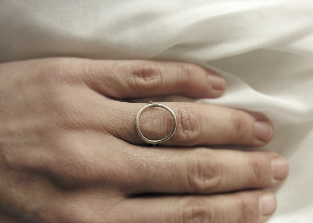 Open Circle Ring Sterling Silver Dainty Ring Minimalist - Etsy