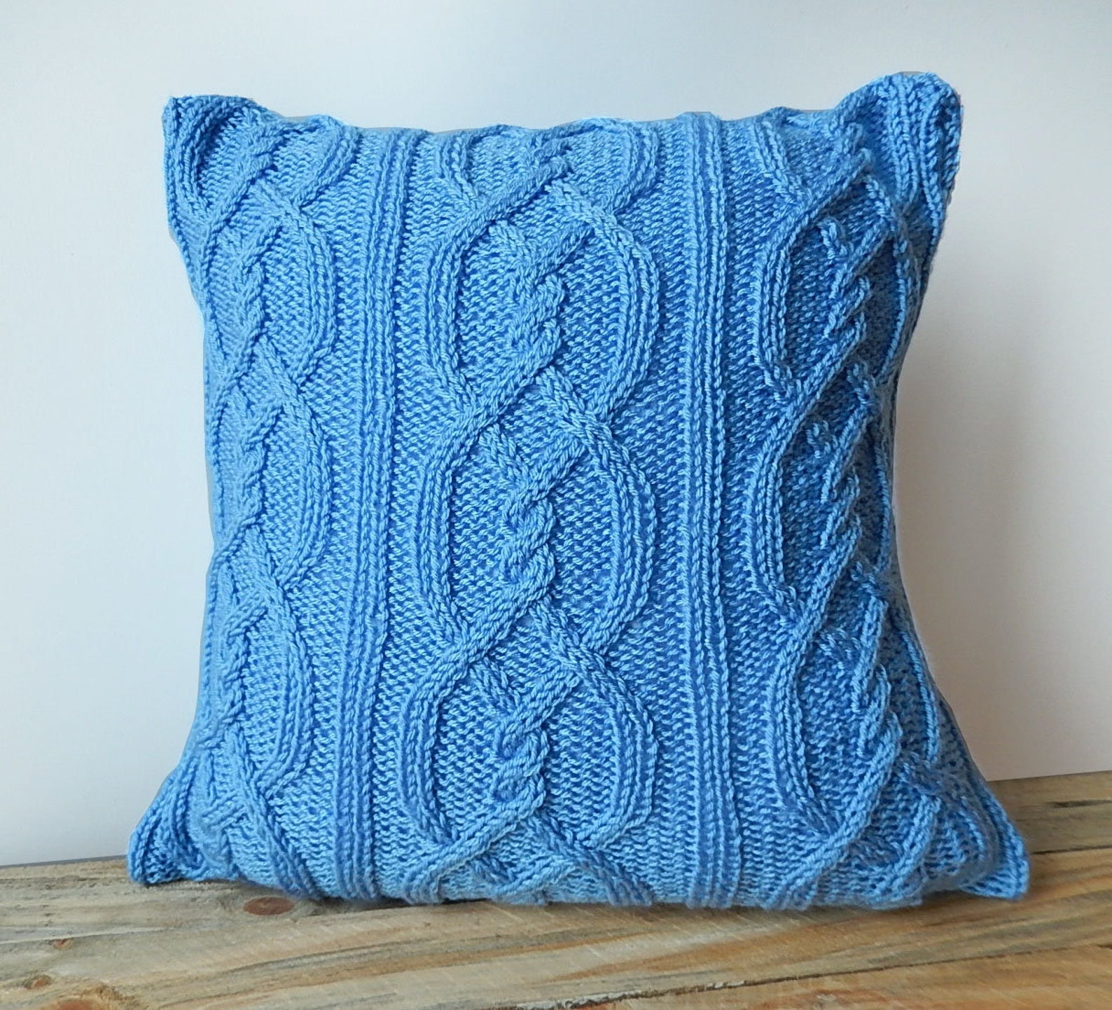 KNITTING PATTERN / Cozy Cushion Cover Tutorial for Knitted Cable ...
