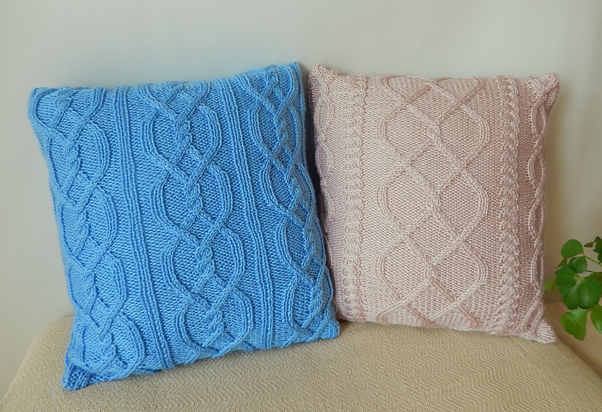 KNITTING PATTERN / Cozy Cushion Cover Tutorial for Knitted Cable ...