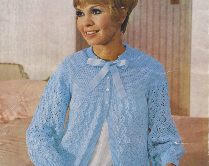 Vintage Bed Jacket Peach Satin Ecru Lace Smocked Shoulders Tie Front M ...