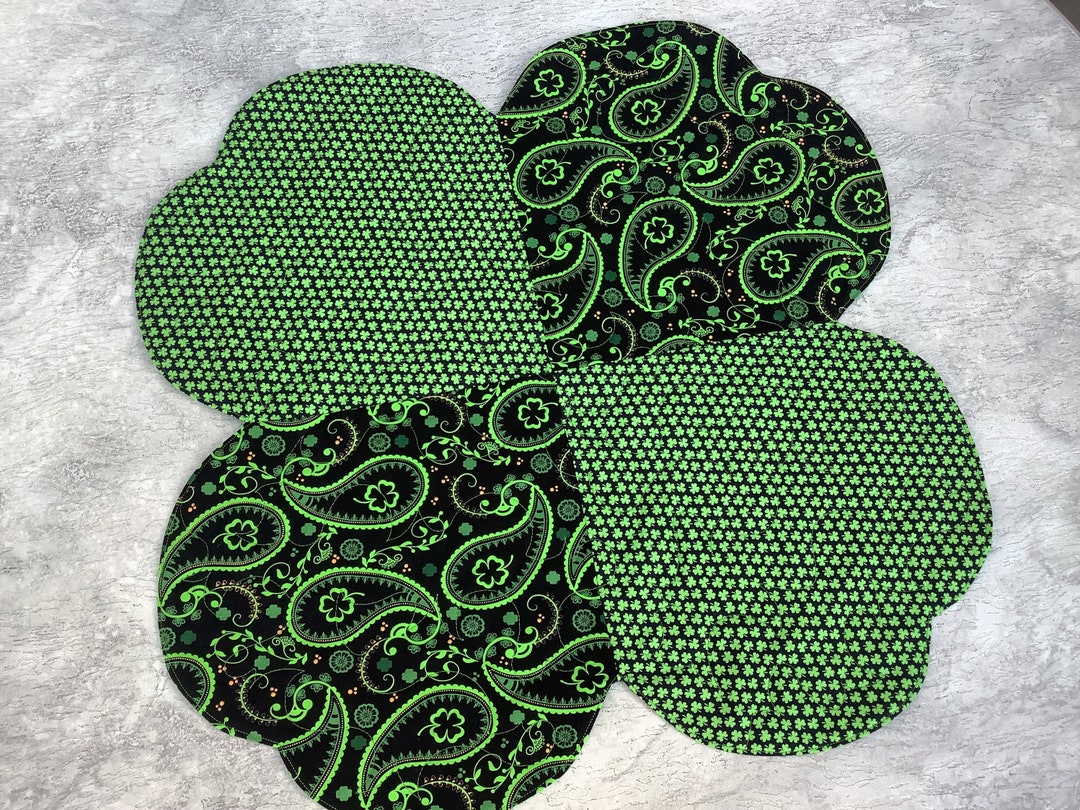 St. Patrick's Day Table Topper - Four Leaf Clover - Reversible - Round ...