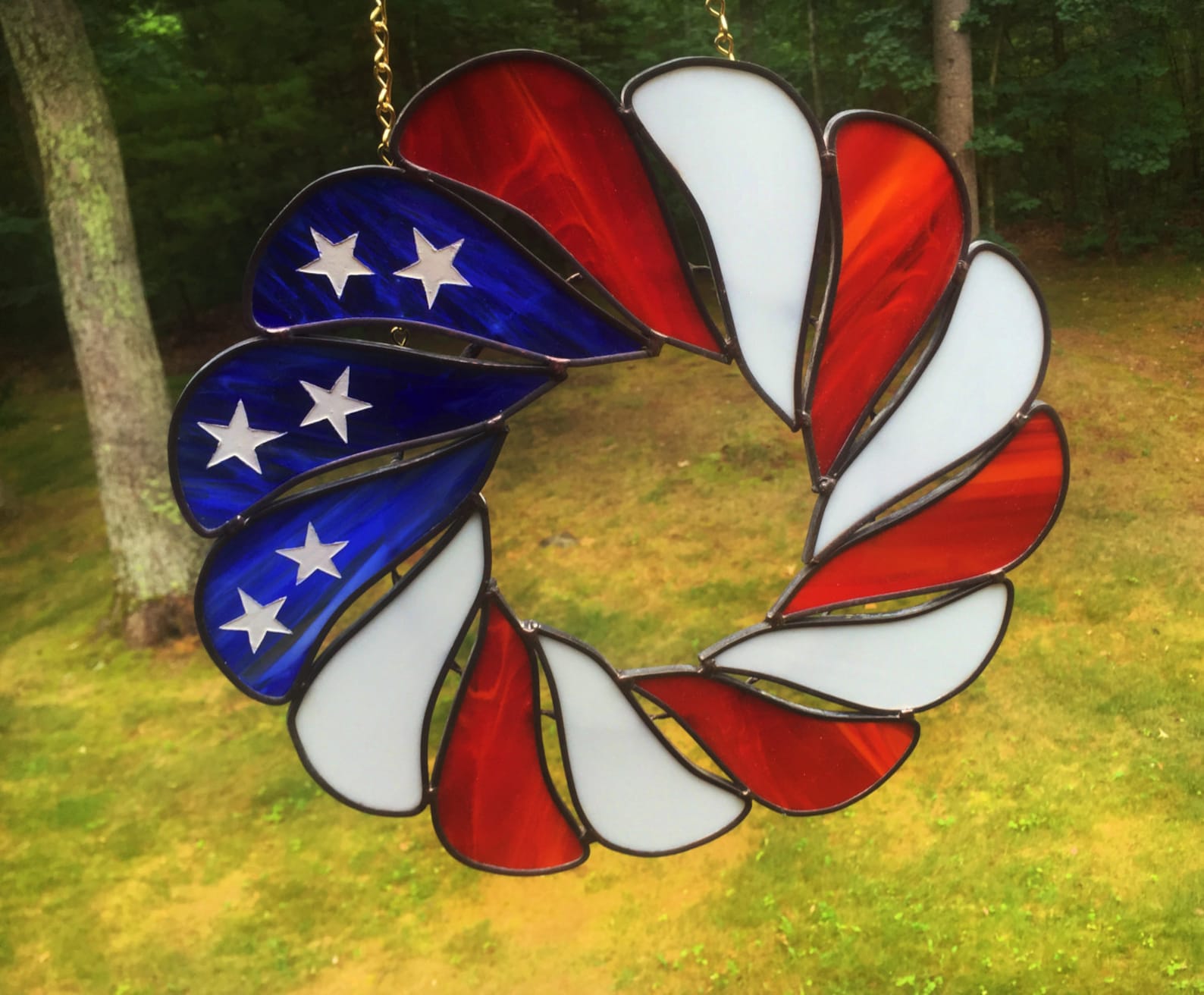 SUNCATCHER - Stained Glass Flag Wreath - Etsy