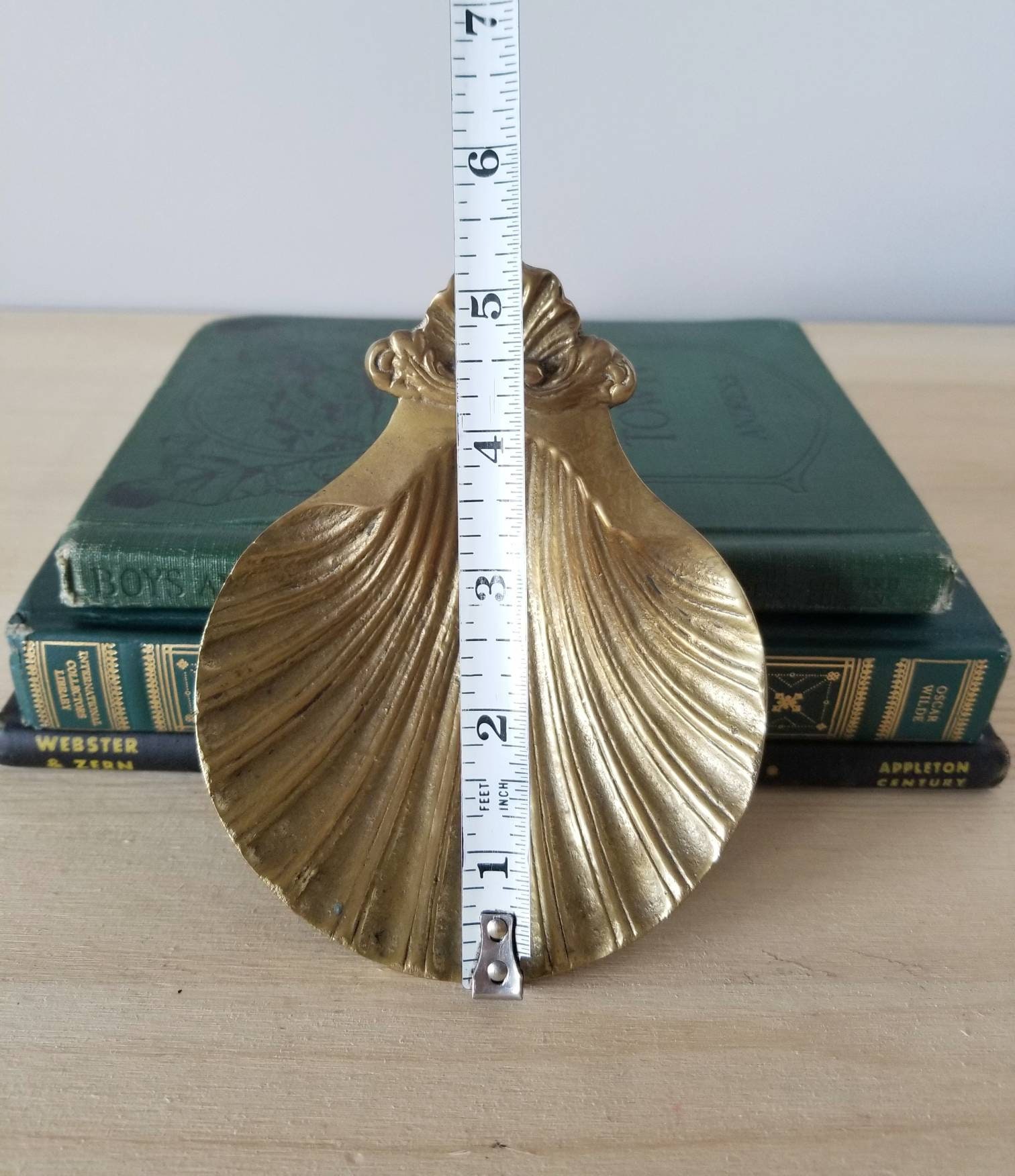 Vintage brass shell dish | trinket dish | seashell footed brass dish Vintage brass shell dish | trinket dish | seashell footed brass dish