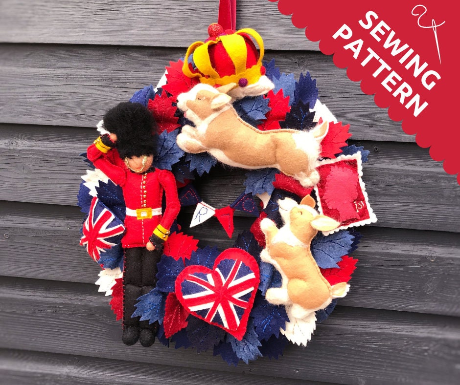 The Queens Platinum Jubilee Celebration Wreath Paper Sewing - Etsy UK